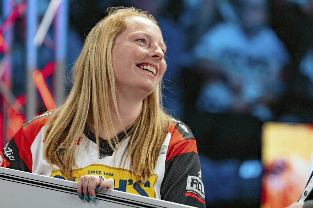 23 Year Old New Mom Attempts To Become 1st Woman To Win Gender Neutral